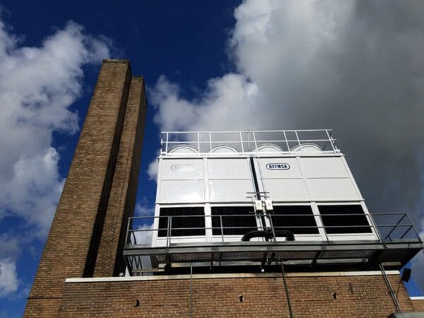 An RTM has been installed at the Burbank Middle School in Houston, Texas. – REYMSA