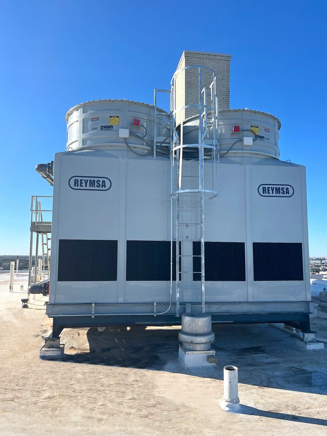 Customized Cooling Tower Upgrade Boosts Reliability and Aesthetics – REYMSA